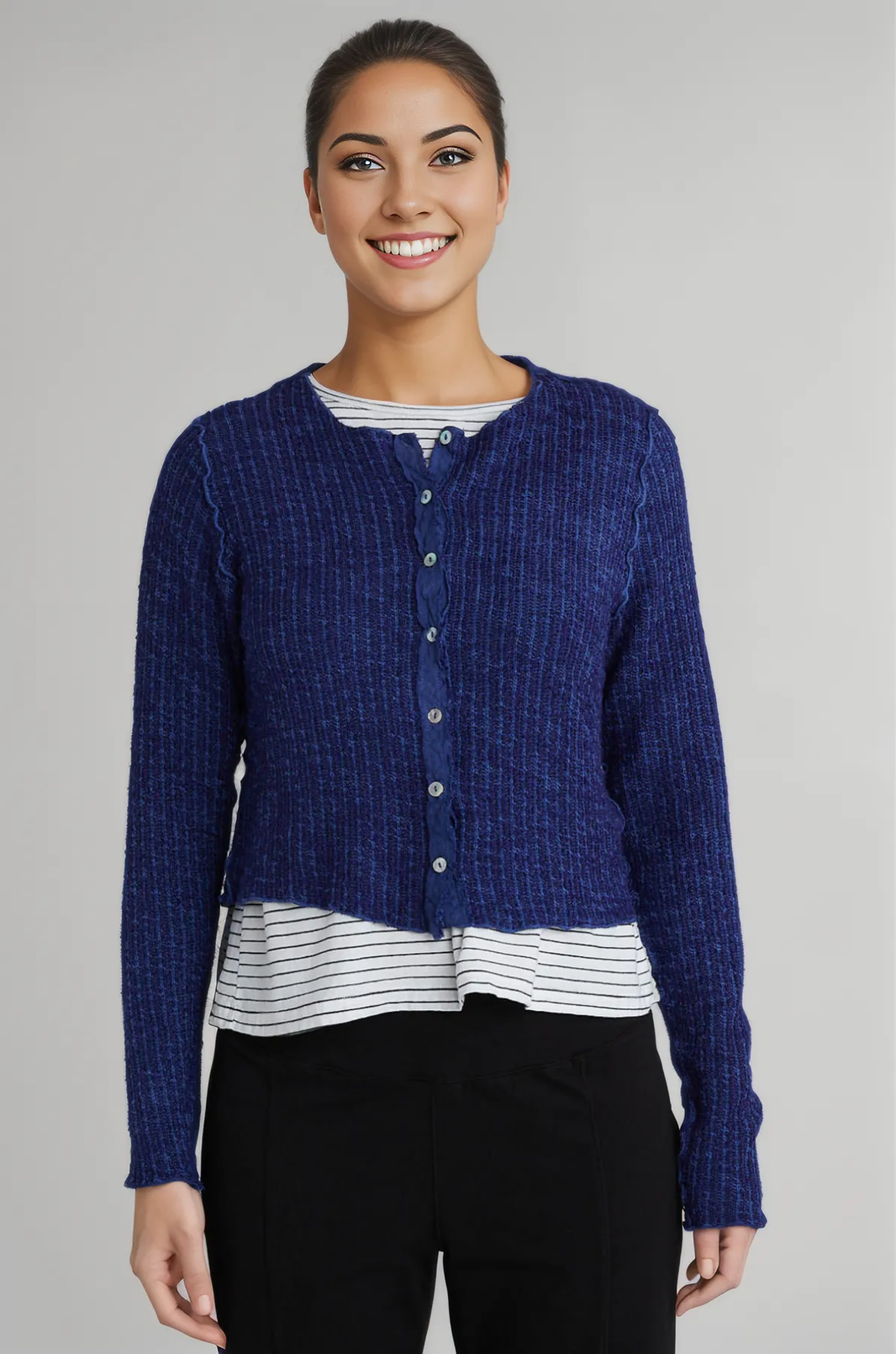 Woman Sweaters – thread to cloth